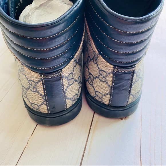 Gucci | Shoes | Authentic Croc Leather Trim Canvas Praga Sneakers ...
